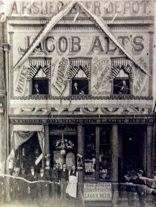 Historic photos of saloons and breweries around Utah in the Wild West ...